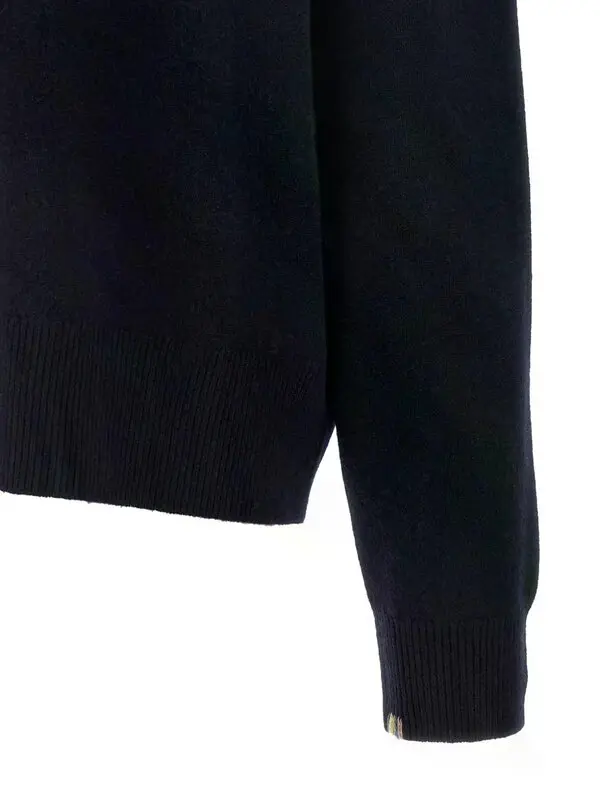 Extreme Cashmere V-neck Long-sleeve Pullover
