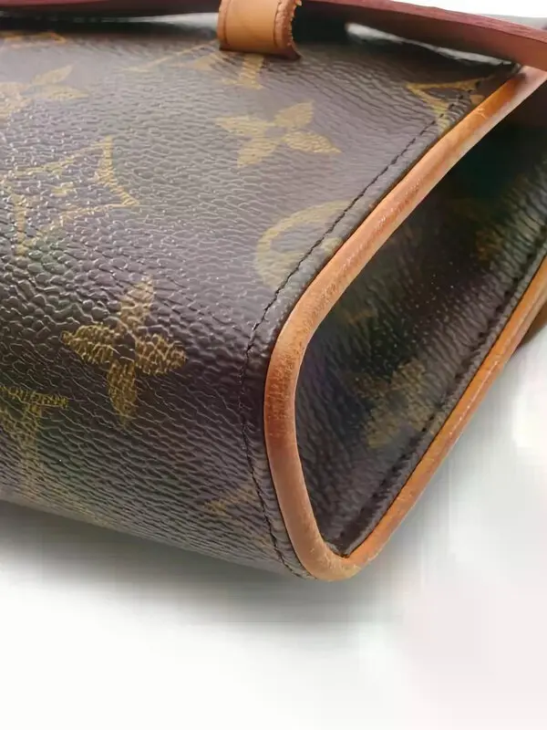 LOUIS VUITTON Florentine Monogram Clutch Bag - Brown