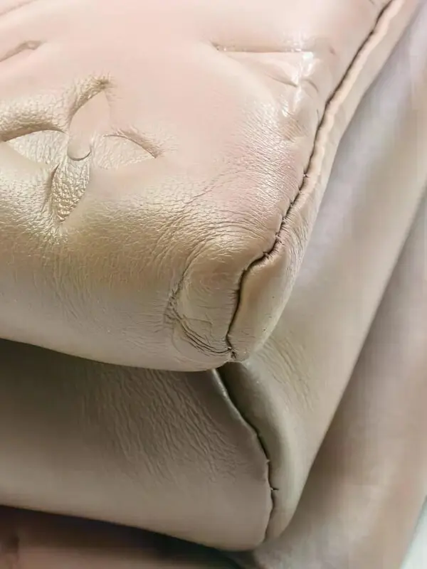 LOUIS VUITTON Pm Coussin Monogram Chain Shoulder Bag - Neutrals