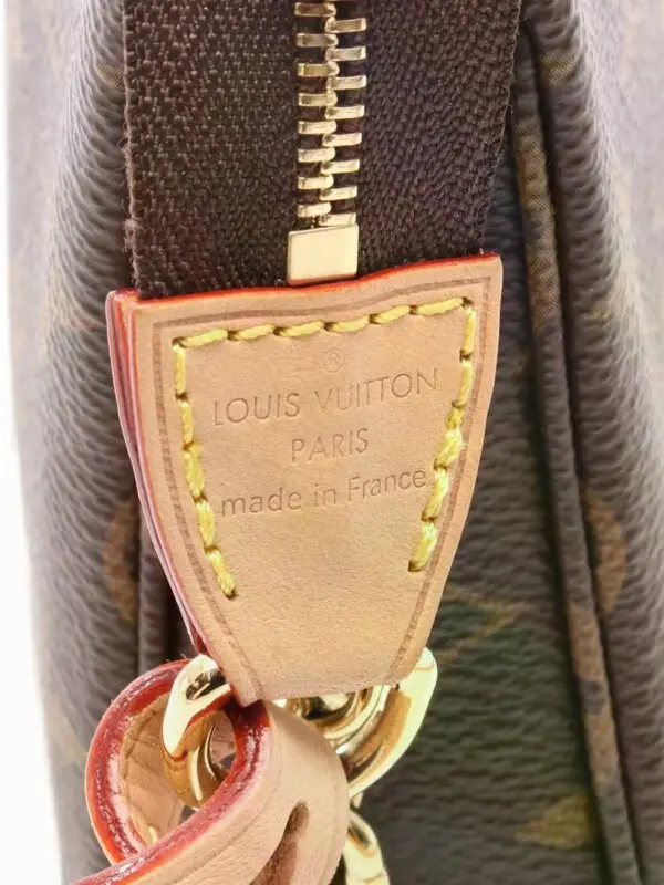 LOUIS VUITTON 2021 Monogram Pochette Accessoires Handbag