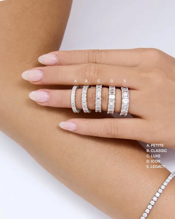 Ring Concierge Emerald Cut Diamond Band Ring - Platinum