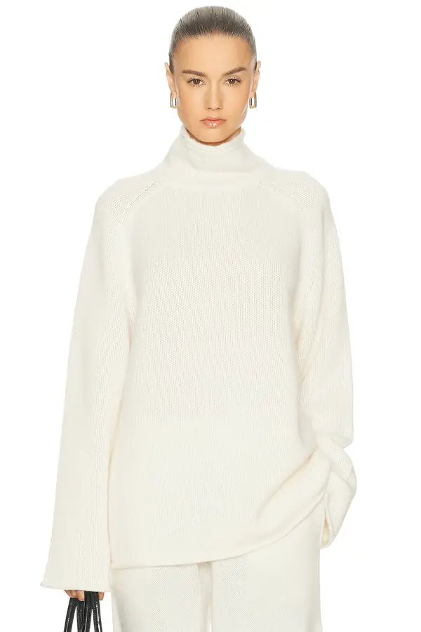 SRG Sukki Cashmere Oversized Turtleneck