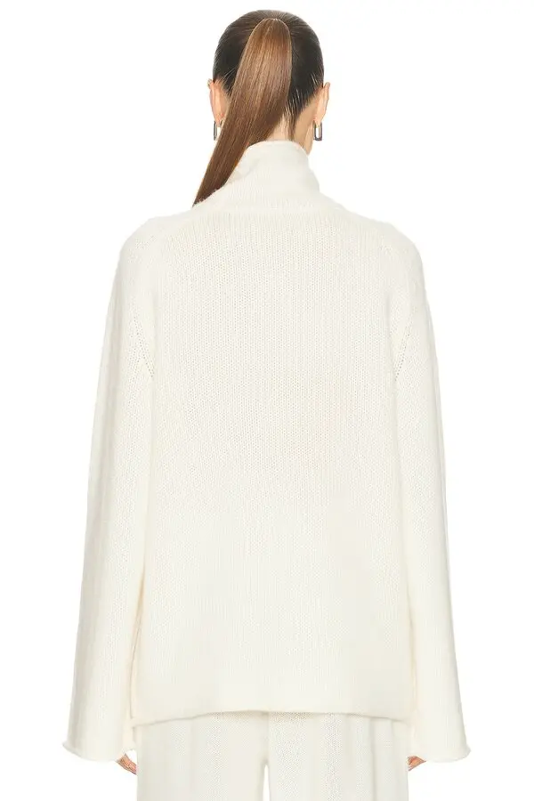 SRG Sukki Cashmere Oversized Turtleneck