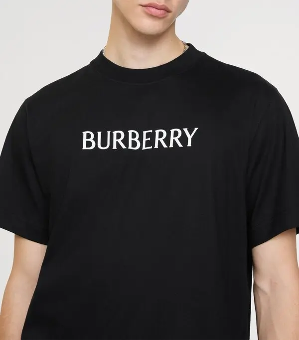 Burberry Cotton Slim Fit Logo T-shirt - Black