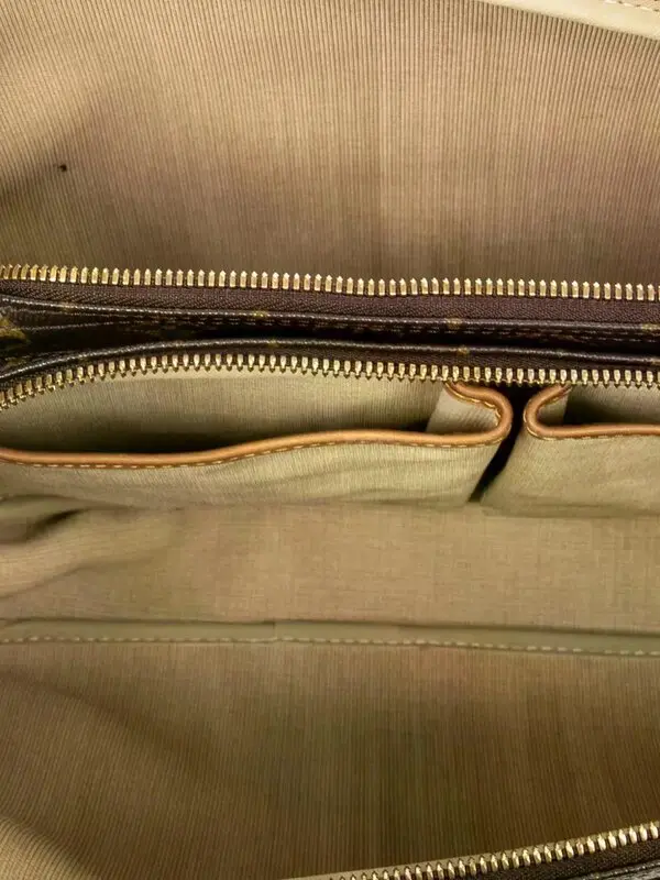 LOUIS VUITTON 2000 Reporter Gm Shoulder Bag - Brown