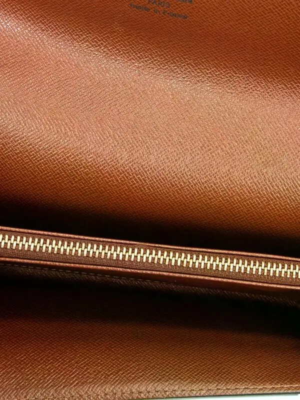 LOUIS VUITTON Monogram Graffiti Wallet Pouch