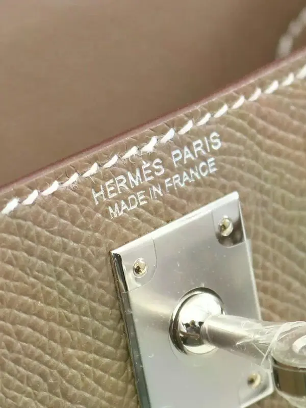 Hermès Mini Epsom Kelly Ii Sellier Handbag