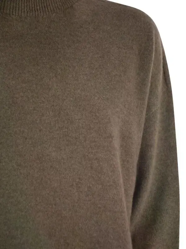 VANISÈ Giuly High-neck Asymmetrical Sweater