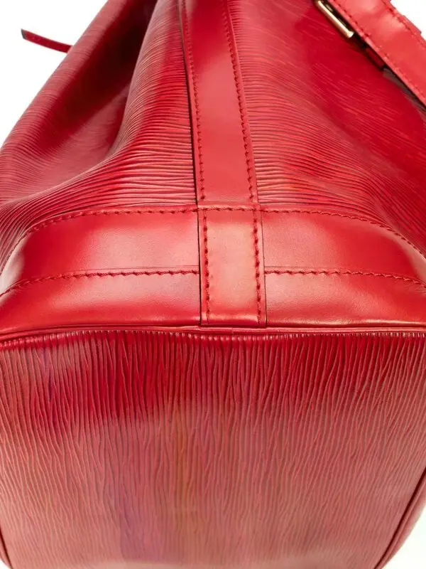 LOUIS VUITTON 1994 Noé Gm Bucket Bag