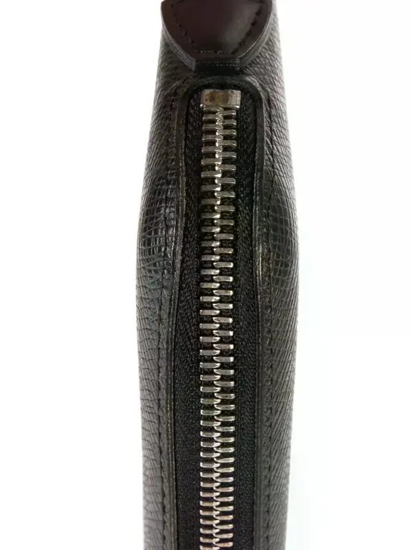 LOUIS VUITTON Zip-around Clutch