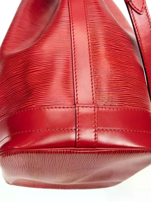 LOUIS VUITTON 1994 Noe Gm Bucket Bag
