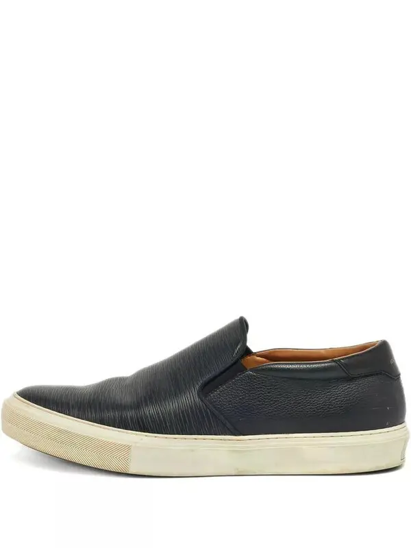 LOUIS VUITTON Textured Leather Sneakers