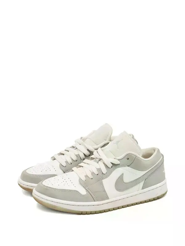 JORDAN Air 1 Sneakers - Grey