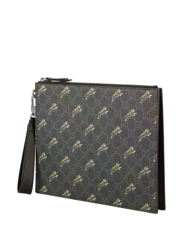 Gucci 2000 Gg Supreme Clutch