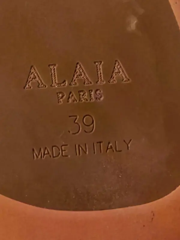 Alaïa Gomet Suede Ankle Boots