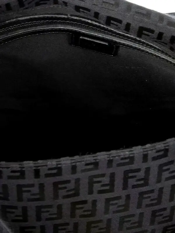 Fendi Mamma Baguette Shoulder Bag - Black