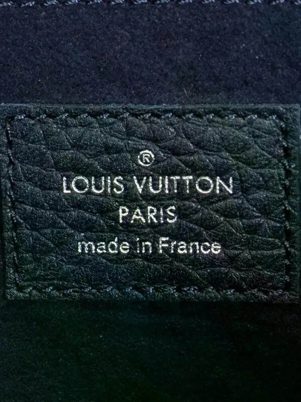 LOUIS VUITTON 2017 Pochette Joule Pm Clutch - Blue