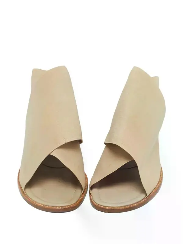 Manolo Blahnik Cream Flat Sandals