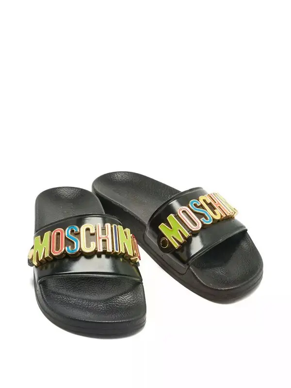 Moschino Logo Detail Slides