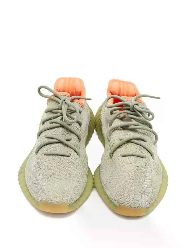 Yeezy 350 V2 Sneakers