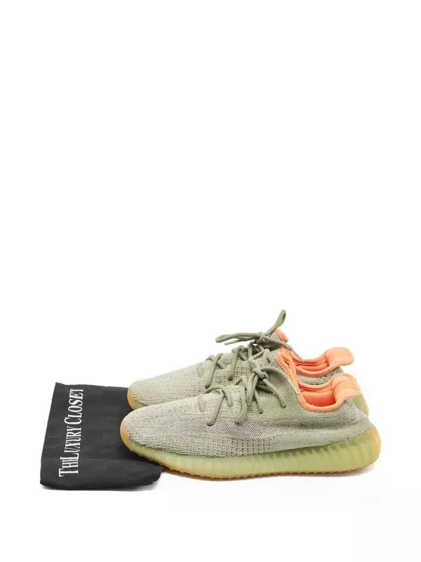 Yeezy 350 V2 Sneakers