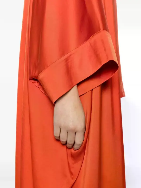 SILKYLICIOUS Three-piece Abaya Set With Draped Silhouette