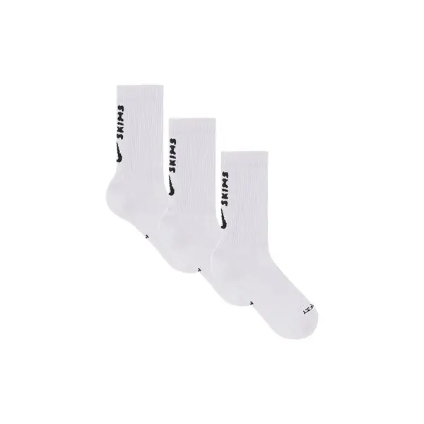 SKIMS Dri Fit Crew Socks 3-pack And Nike Accessories - Snow