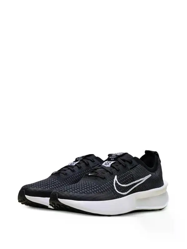 Nike Interact Run Road Running Sneakers