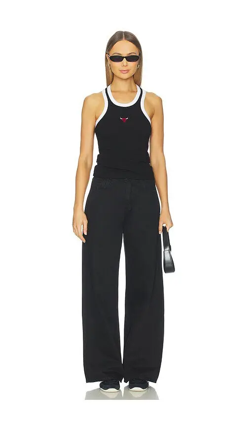 Terez X Chicago Bulls Scoop Armhole Rib Tank Top - Black