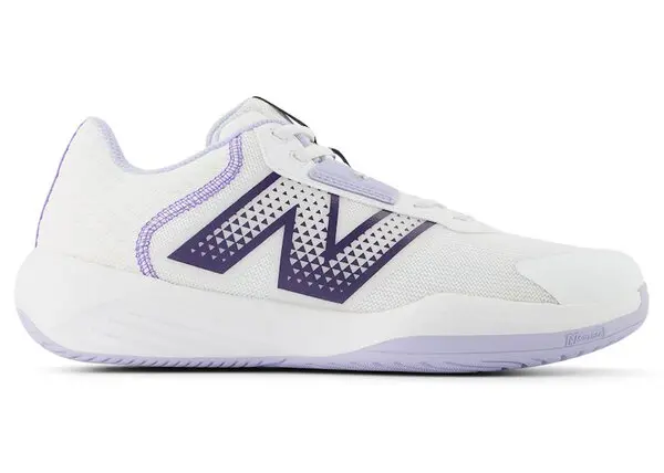 NEW BALANCE 696v6 Sneakers
