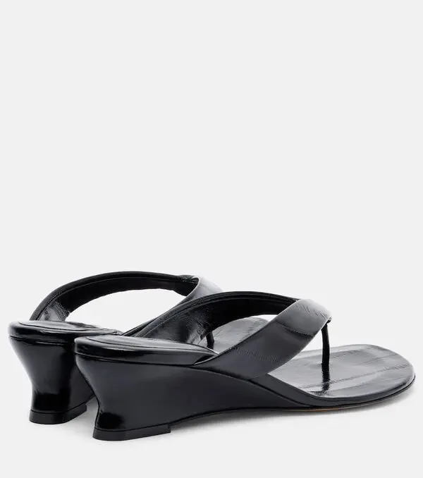 Le Monde Beryl Leather Thong Wedge Sandals