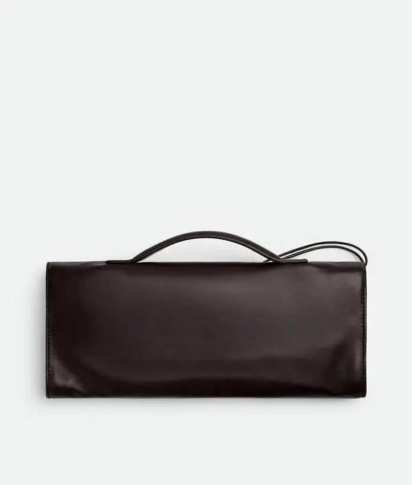 Bottega Veneta Andiamo Top Handle Clutch - Fondant