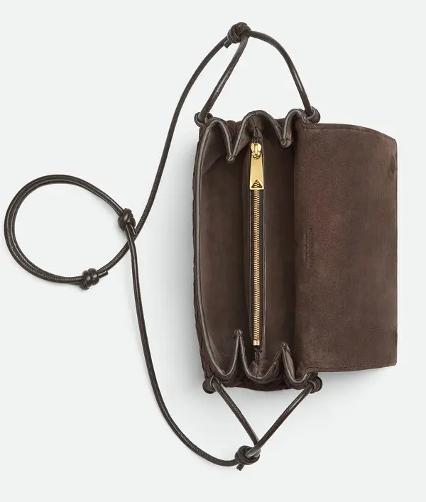 Bottega Veneta Intrecciato Suede Pouch - Fondant