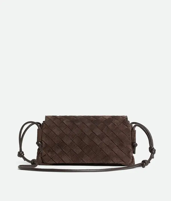 Bottega Veneta Intrecciato Suede Pouch - Fondant