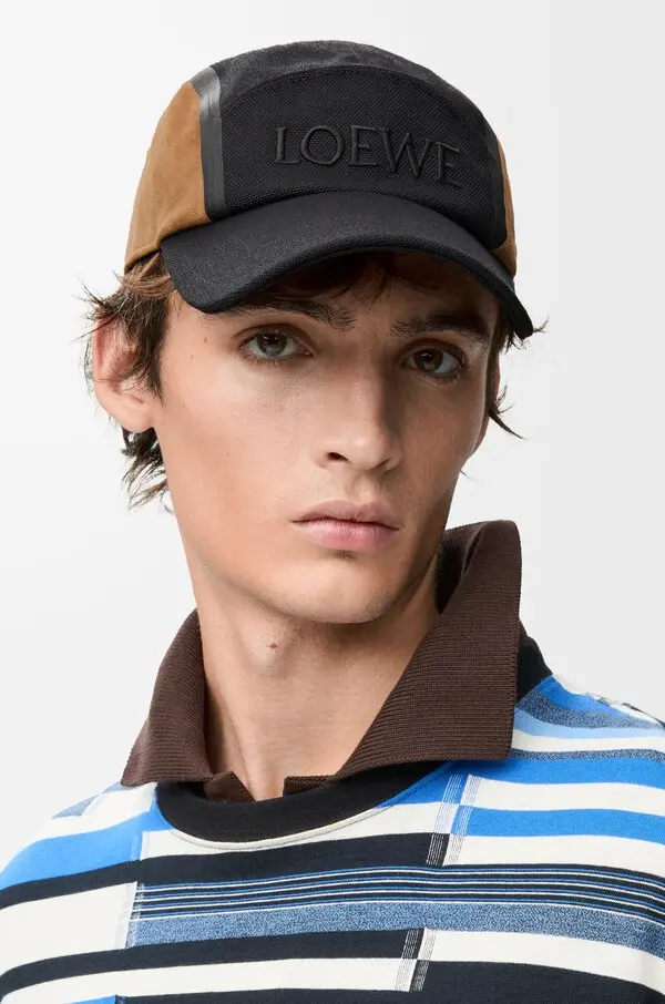 Loewe Camp Cap In Canvas And Suede - Black/dark Gold