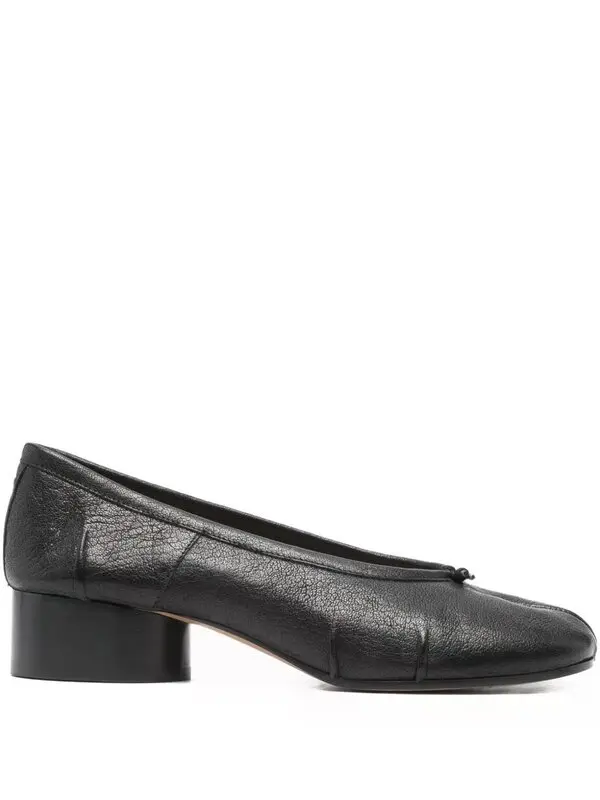 MAISON MARGIELA Leather Tabi Pumps