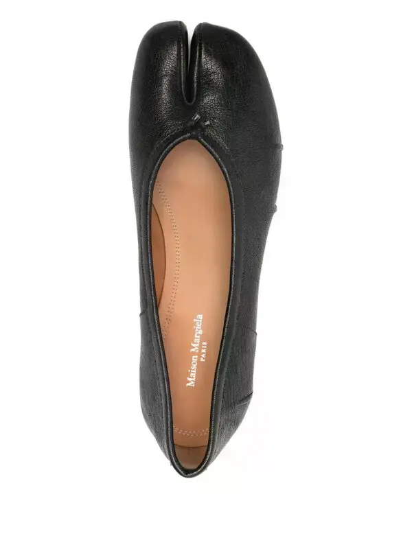 MAISON MARGIELA Leather Tabi Pumps