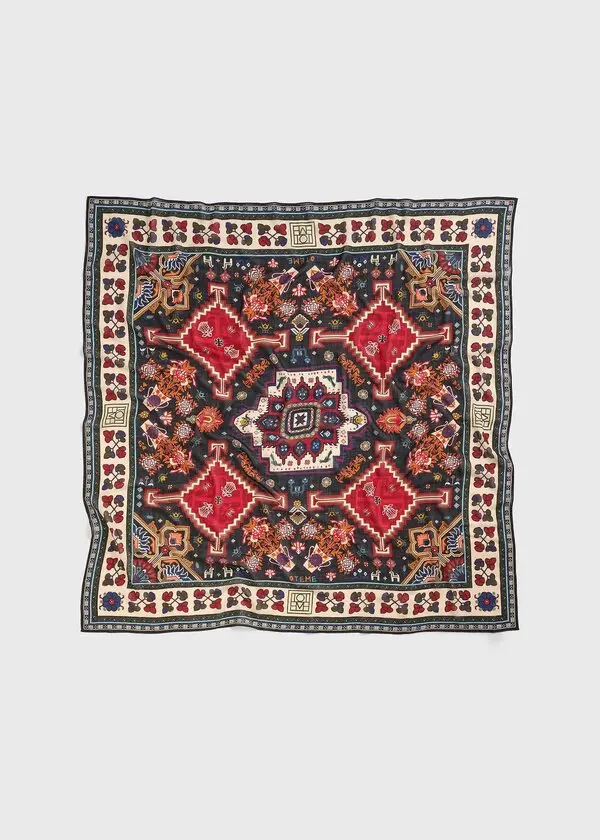 TOTEME Winter Blanket Scarf Navy/red