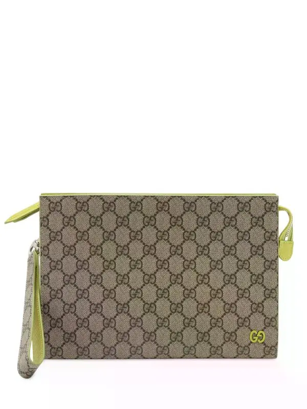 Gucci Small Gg Supreme Pouch