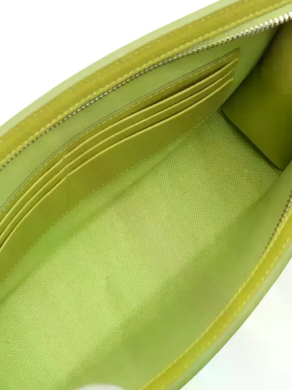 Gucci Small Gg Supreme Pouch