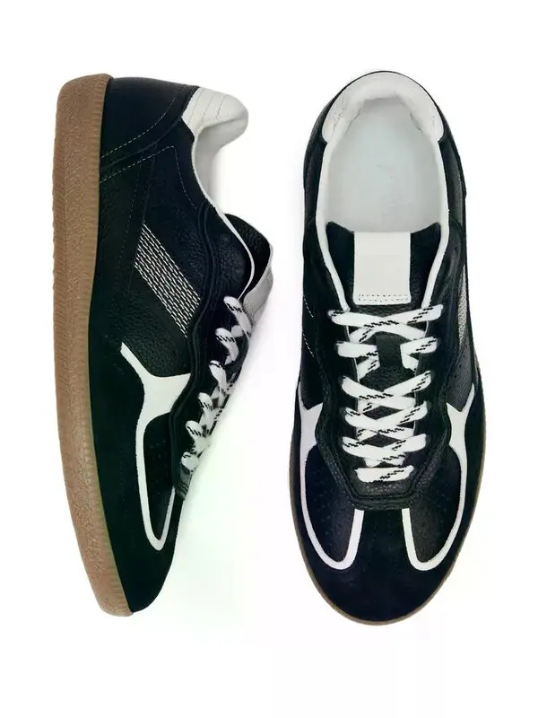ALOHAS Panelled Lace-up Sneakers - Black