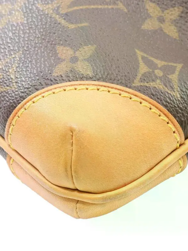 LOUIS VUITTON 2004 Monogram Coussin Gm Shoulder Bag