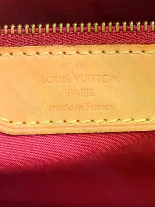 LOUIS VUITTON 2014 Monogram Vernis Blair Mm Satchel