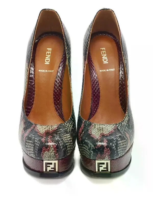 Fendi Leather Platform Pumps