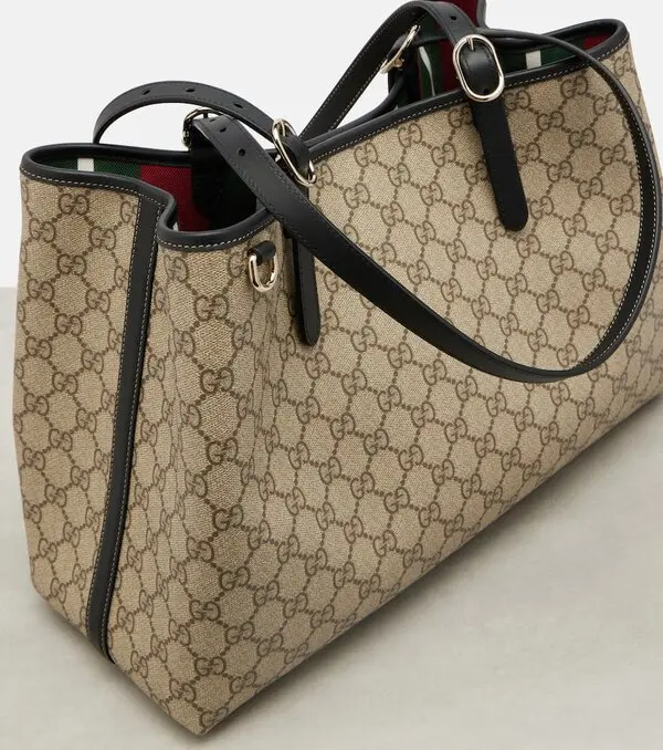 Gucci Gg Emblem Large Shopper - Beige