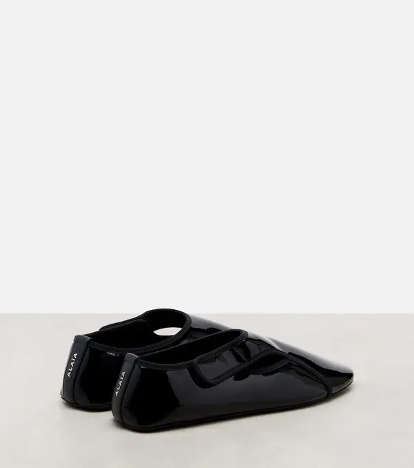 Alaïa Criss-cross Leather-trimmed Ballet Flats - Black