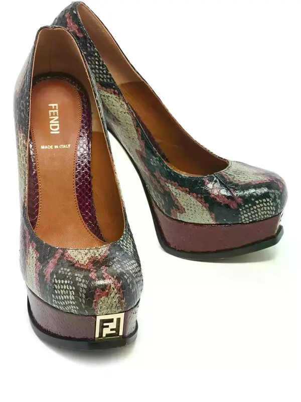 Fendi Leather Platform Pumps