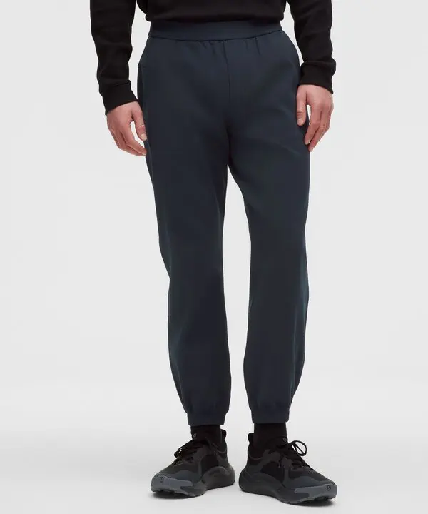 Lululemon Sojourn Jogger - True Navy