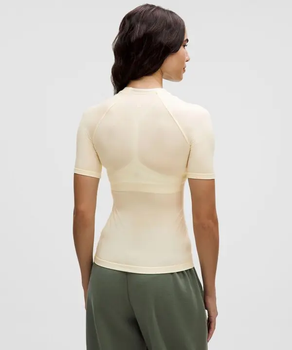 Lululemon Short-sleeve Crewneck Base Layer - Sundance/light Vapor