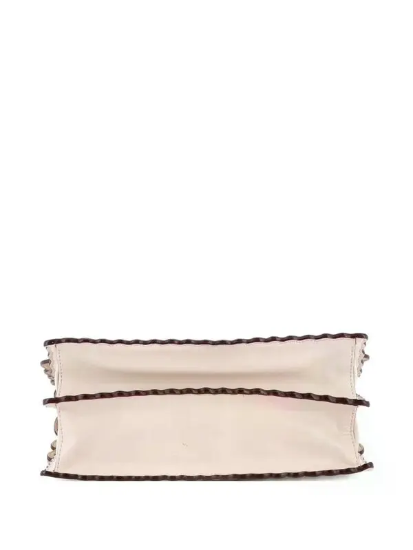 Fendi Kan I Leather Shoulder Bag - White